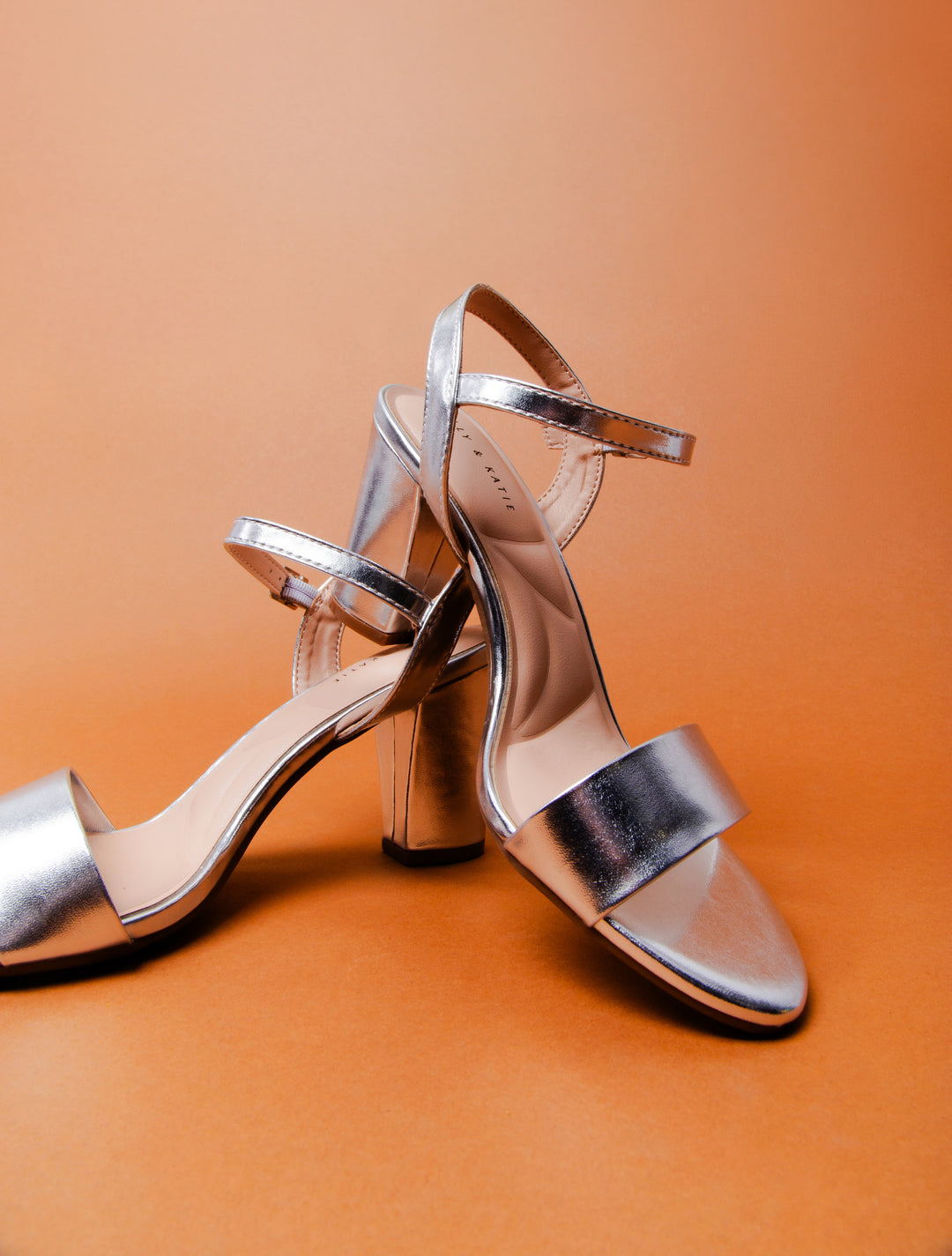 CONVERSE - BOXING DAY collection disponible chez RUBINO